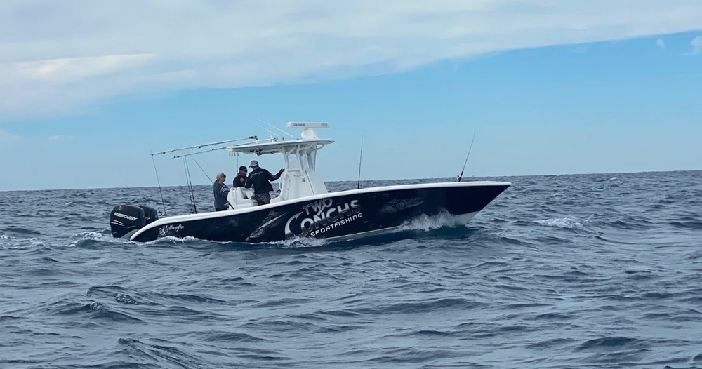 Key West, FL 31' Yellowfin Fishing Charters | Two Conchs